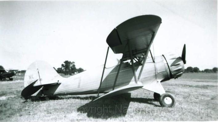 F3F5Album/1935 Waco UMF-5 NC14627 02